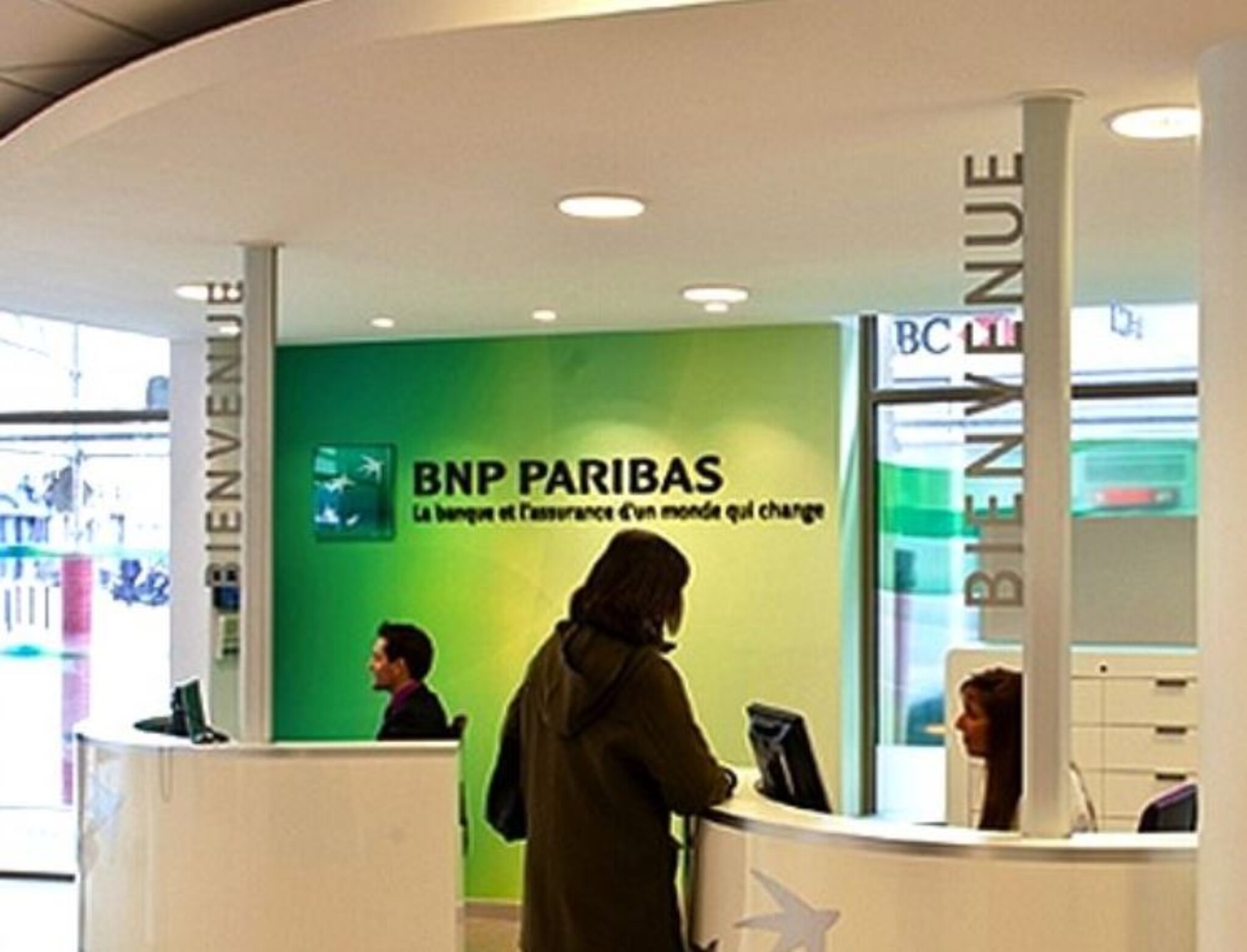 Dépôt de chèque Hello Bank : où et comment faire une remise de chèque